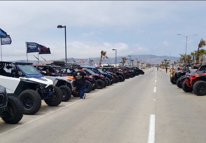 Headlines: 10 Killed, 9 Wounded At Car Rally Event South of Ensenada ...