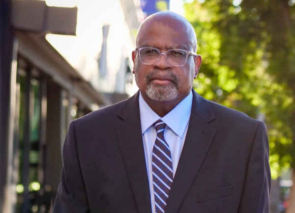 O.J. Judge Lance Ito Backs O.J. Prosecutor Christopher Darden for L.A ...