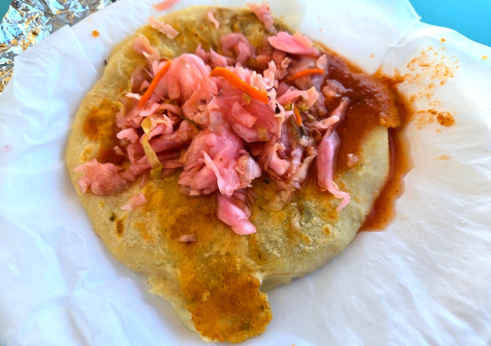 Arlington Heights’s 11-Year-Old Salvadoran Panadería Serves Crispy ...