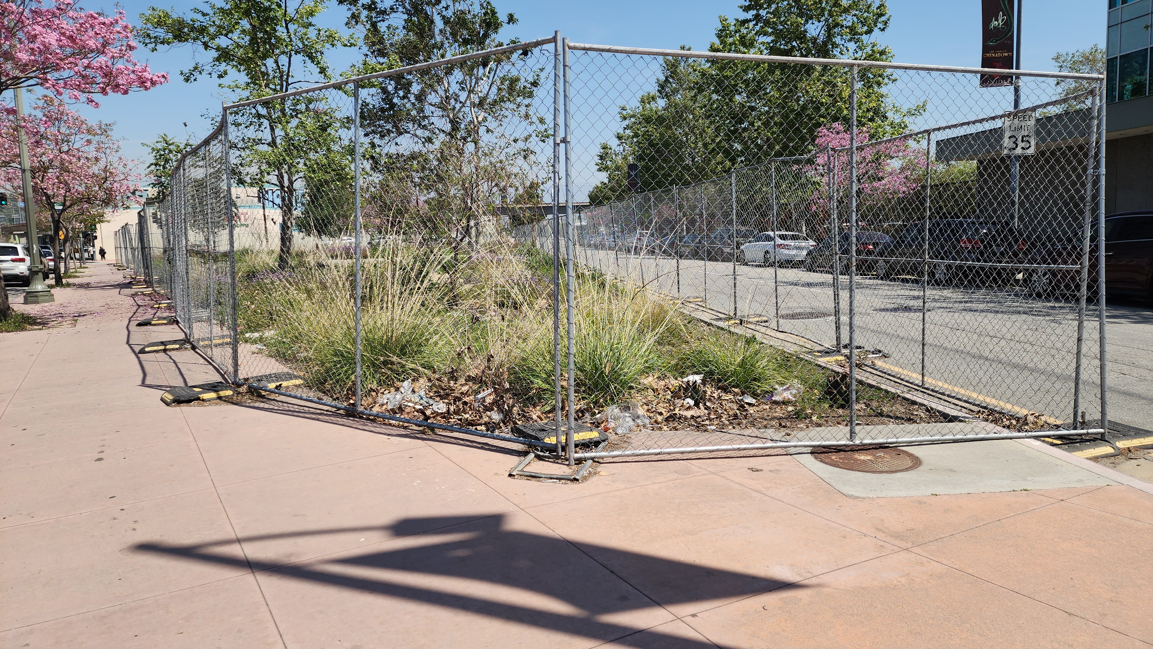 City of L.A. 'Beautifies' Chinatown Park, Then Fences It Off And Keeps ...