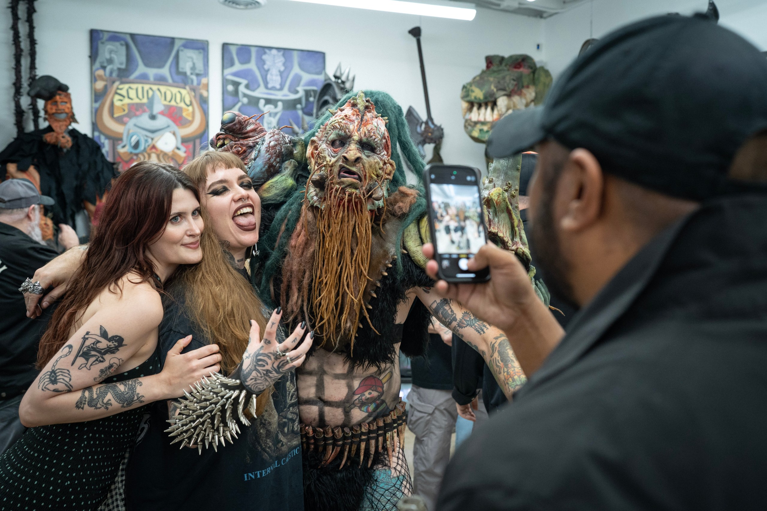 Let There Be GWAR: The 'Scumdogs of the Universe' Invade Beyond The ...