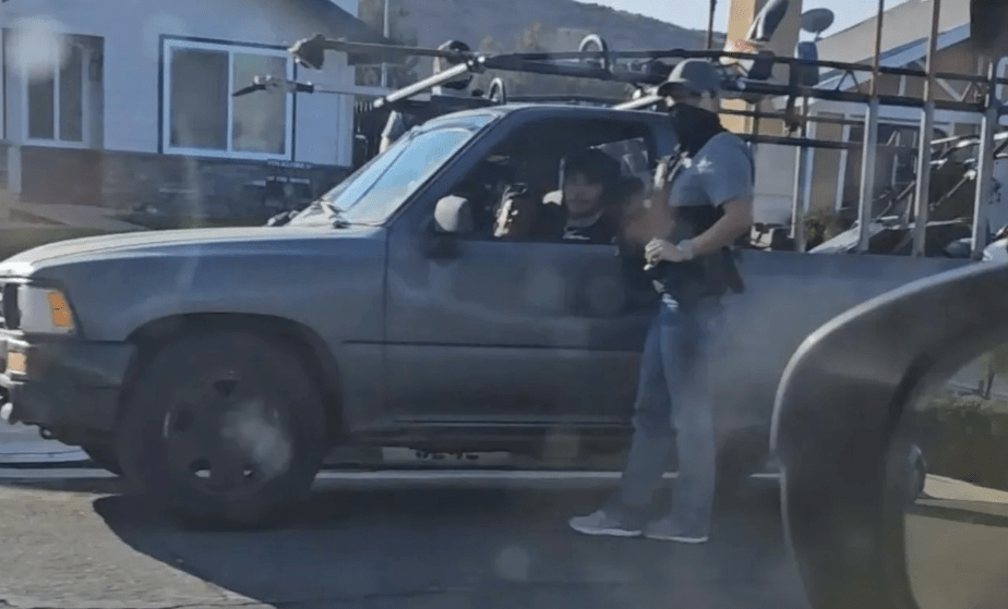 DAILY MEMO: Rapid Responders Foil ICE Raid Again at The Same Car Wash ...