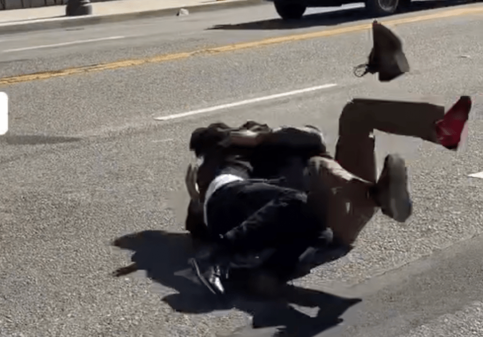 DAILY MEMO: Border Patrol Attack and Follow Community Watchers Home ...