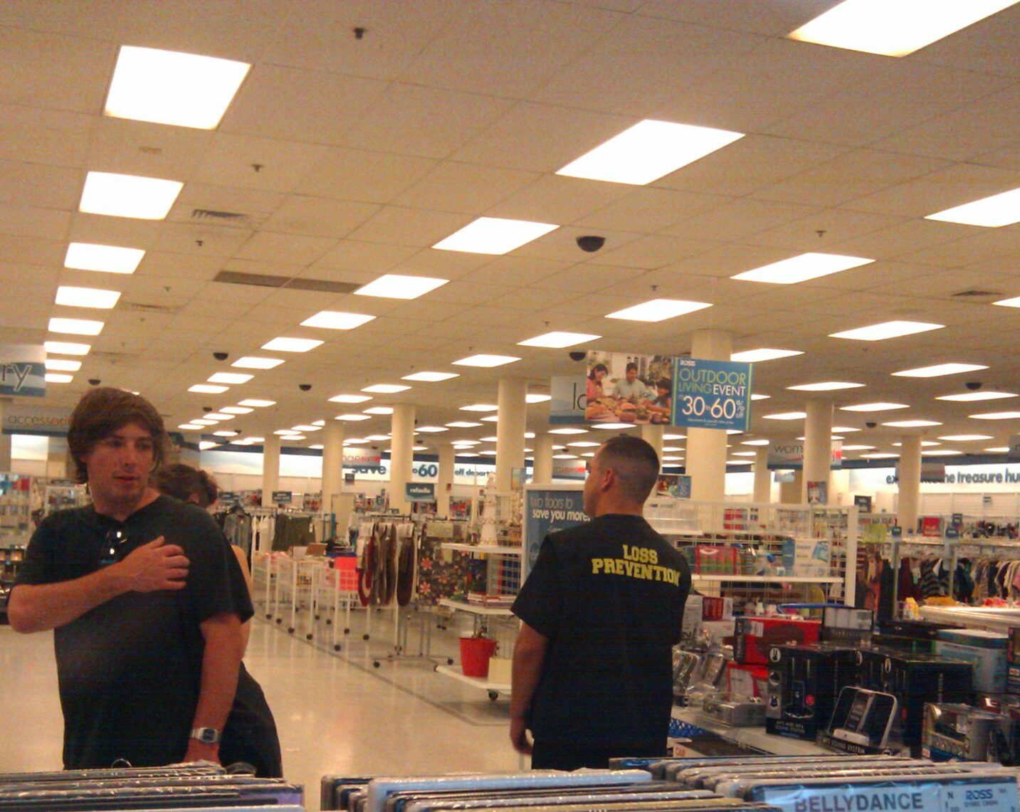 Headlines: Shoplifting in L.A. Soars, Hitting Highest Reports Since ...