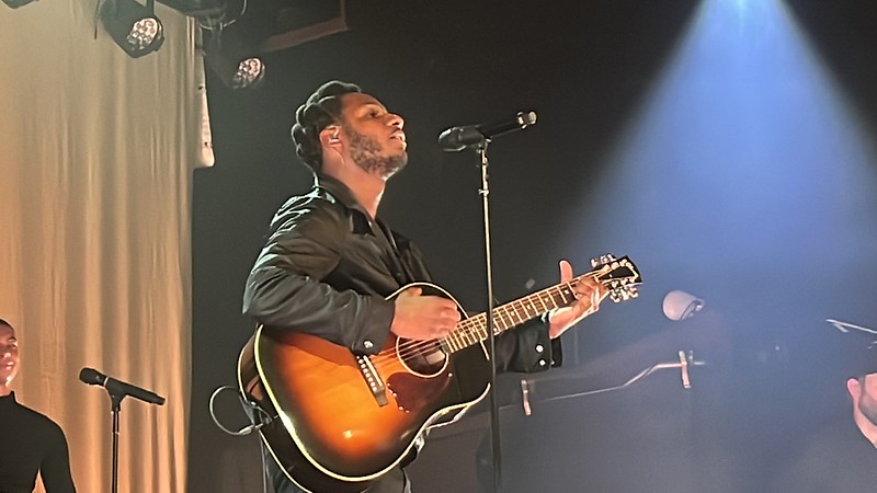 Headlines: Leon Bridges Creates a Taco With Benefits; Sublime Releasing ...