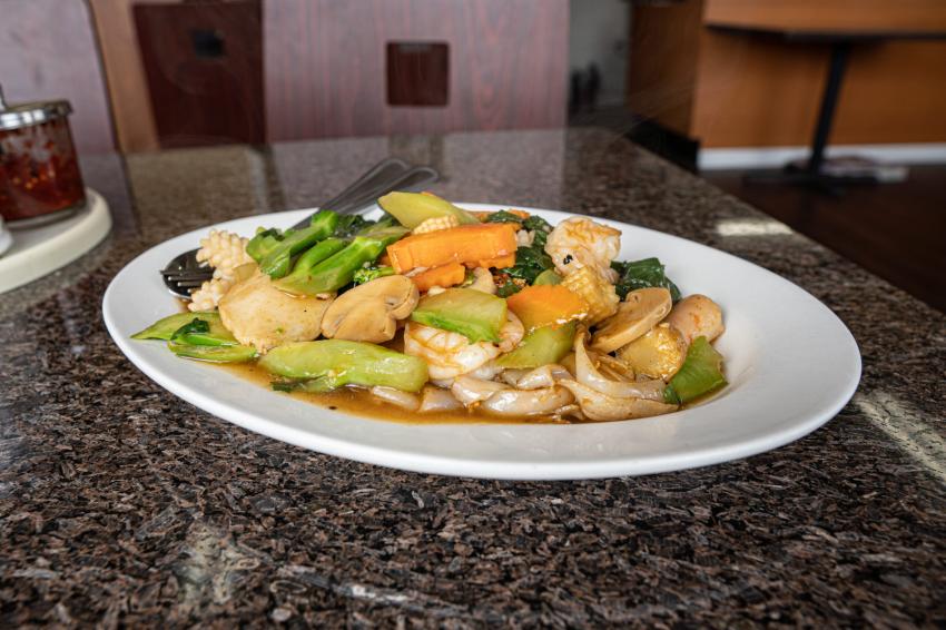 The Best Cambodian Food in Long Beach ~ L.A. TACO