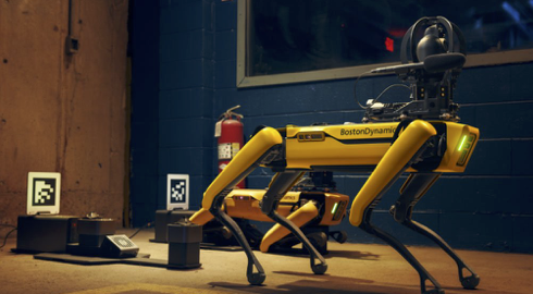 A Robotic Four-Legged Police Dog Named Spot Might Be Coming To Los ...