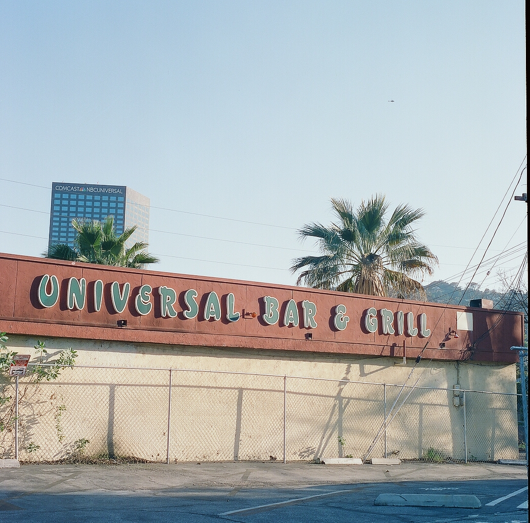 The L.A. Taco Guide to Sweet Dive Bars in the Valley, Vol. 1 ~ L.A. TACO