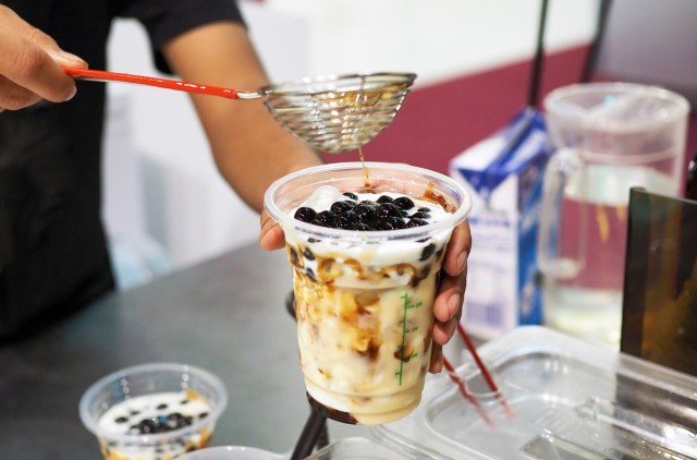 Here's the Sticky, Sweet Truth About the Alarming Sugar Levels In Your ...