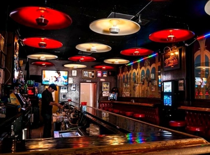 The 13 Best Dive Bars In Los Angeles ~ L.A. TACO